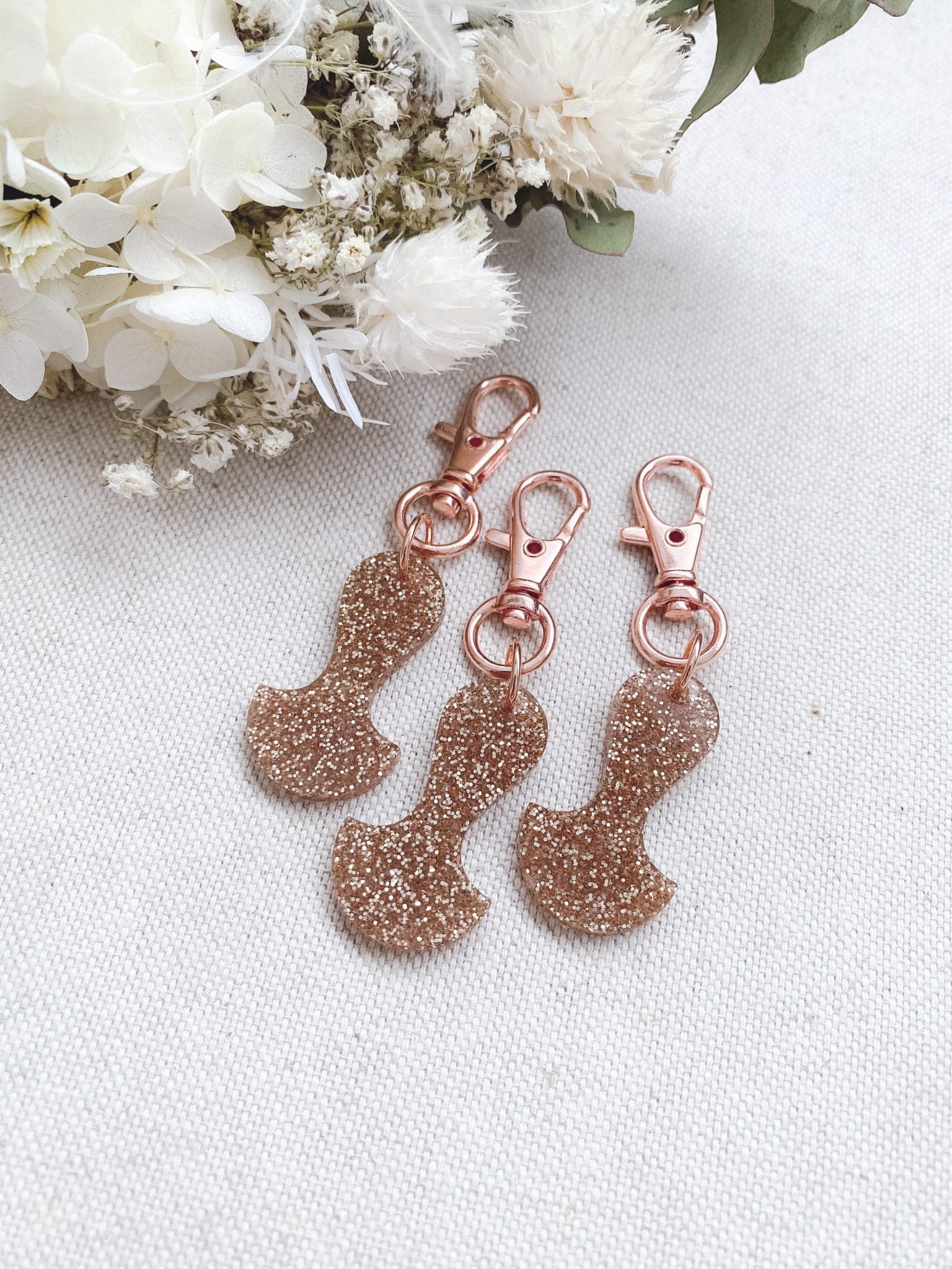 Trolley Tokens - Glitter - Chuckle & Wood